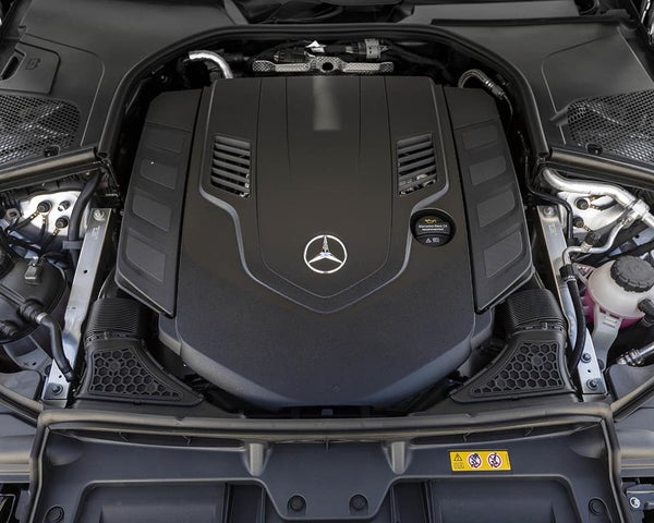 2023 Mercedes-Benz Maybach Sedan